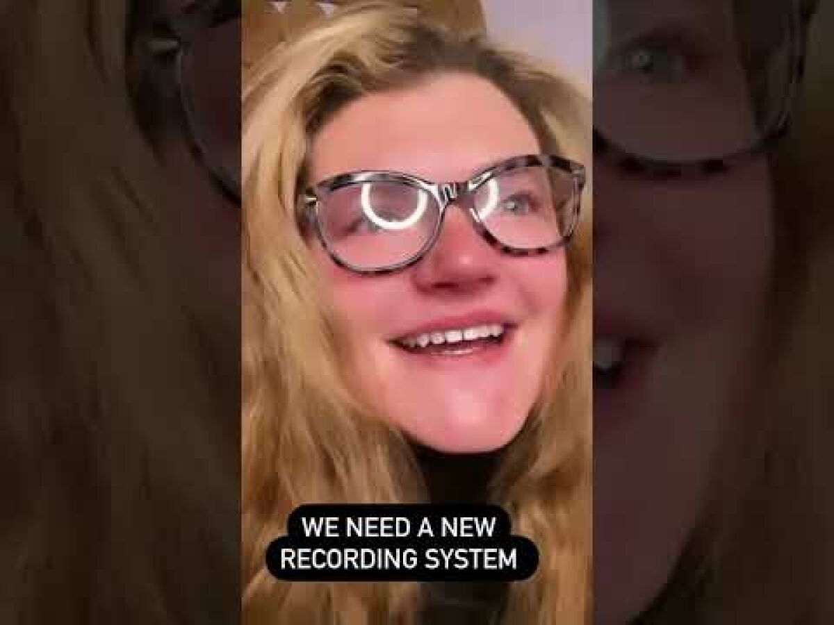 Stage 4 Clinger with Claudia & Kate is creating Cancer Bully Content